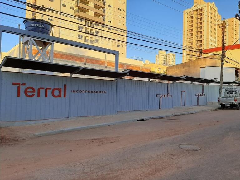 Tapumes sustentáveis em obras | Saneamento Ambiental